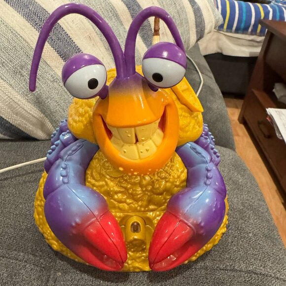 Disney | Toys | Disney Moana Tamatoa Musical Jewelry Box Lights Up ...